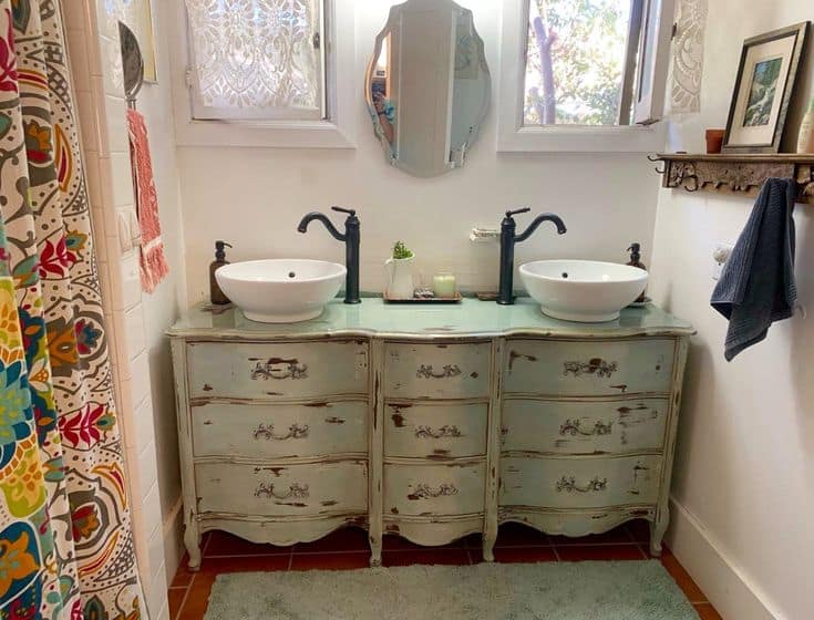 12 Unique & Amazing Repurposed Bathroom Vanity Ideas – eDecorTrends